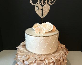 One cake topper | Etsy