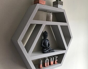 Love shelf | Etsy