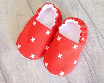 Red baby booties | Etsy