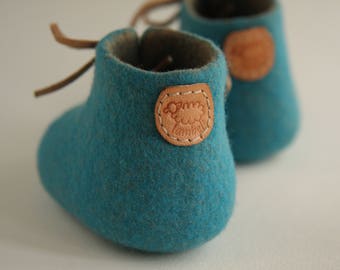 Felt baby shoes | Etsy