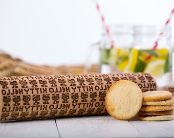 CLOVER KNOT Embossing Rolling Pin. Shamrock pattern. Rolling