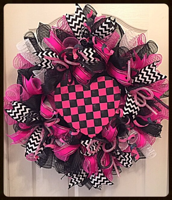 Valentine Hot Pink and Black Checkered Heart Deco Mesh
