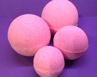 Pink bath bomb | Etsy