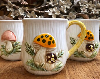 Merry mushroom | Etsy