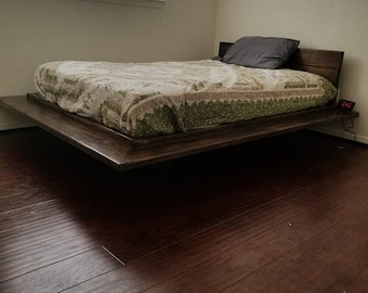 Farmhouse bed | Etsy