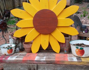 Flower power art | Etsy