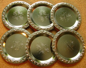 Vintage metal plates | Etsy