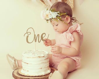 One cake topper | Etsy