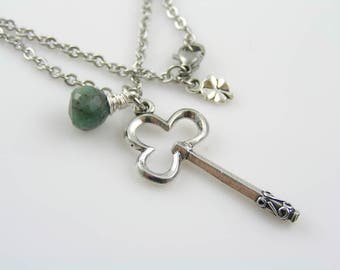 Emerald jewelry | Etsy