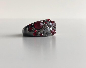 Black and red ring | Etsy