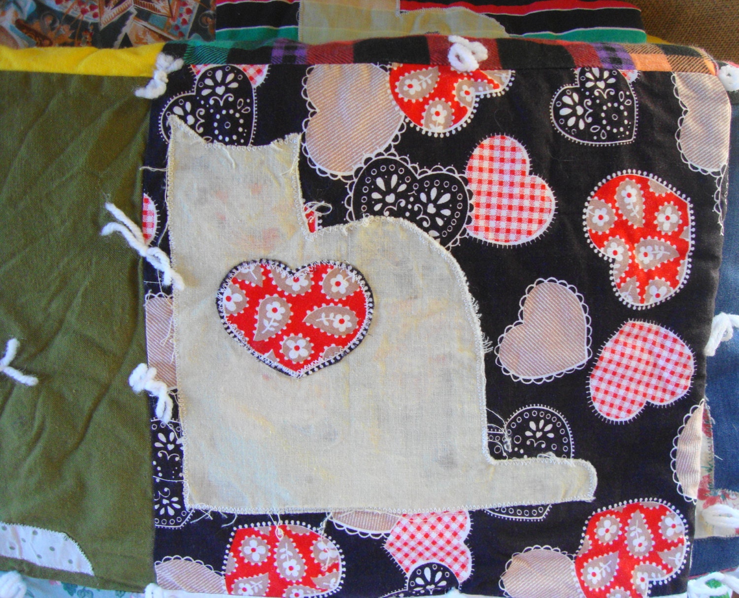 Vintage QUILT CAT HEART Quilt Reversable Block Pattern Cat