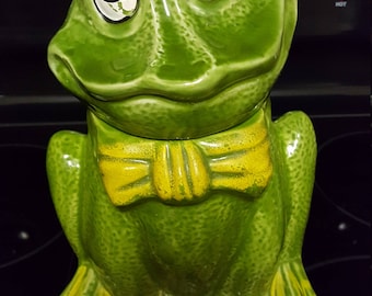 Frog cookie jar | Etsy