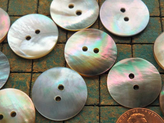 Seashell buttons Mother of Pearl 10 count 3/4 inch Natural